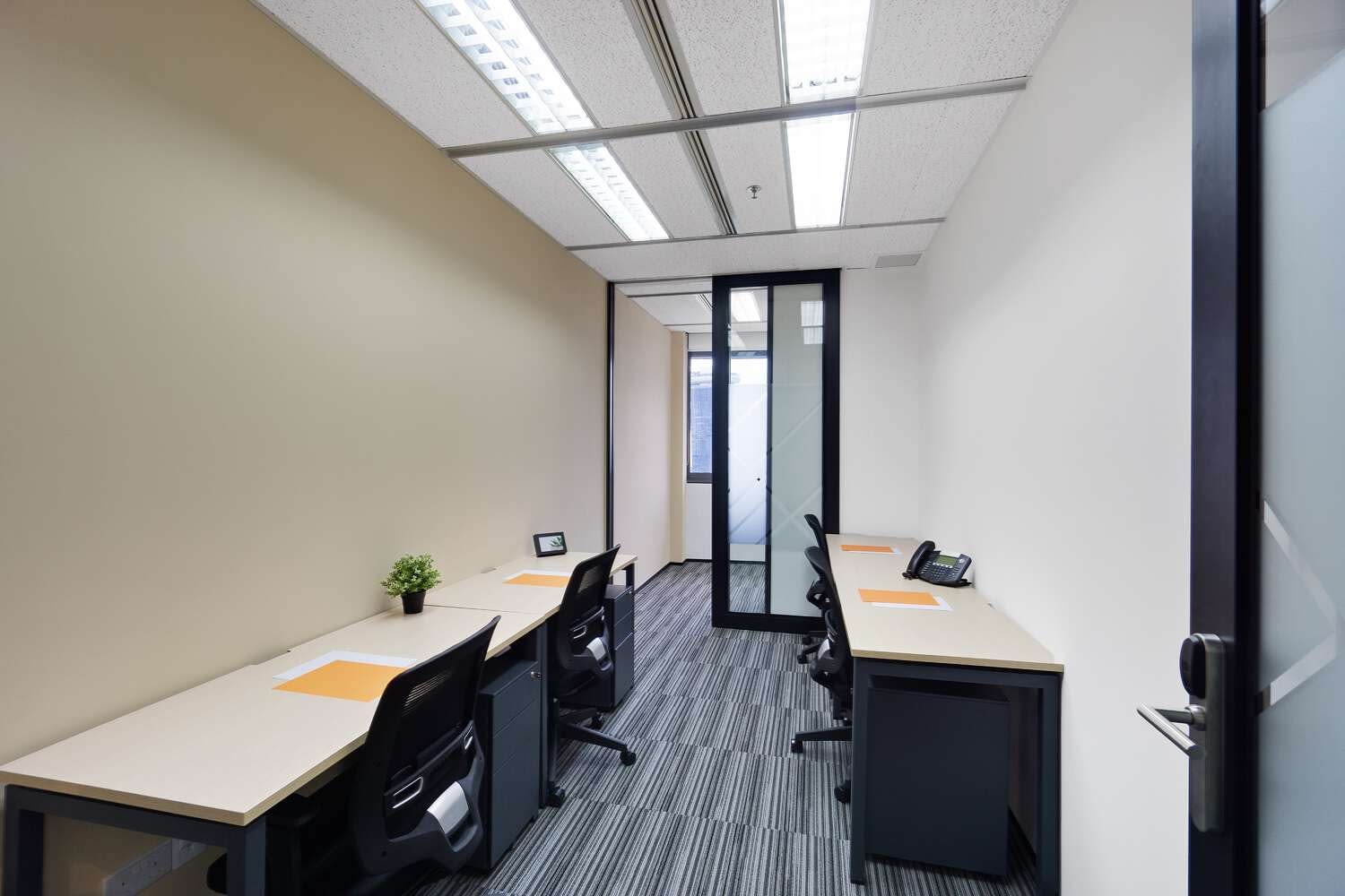 Coworking Clifford Centre - FLYDESK certified workspace