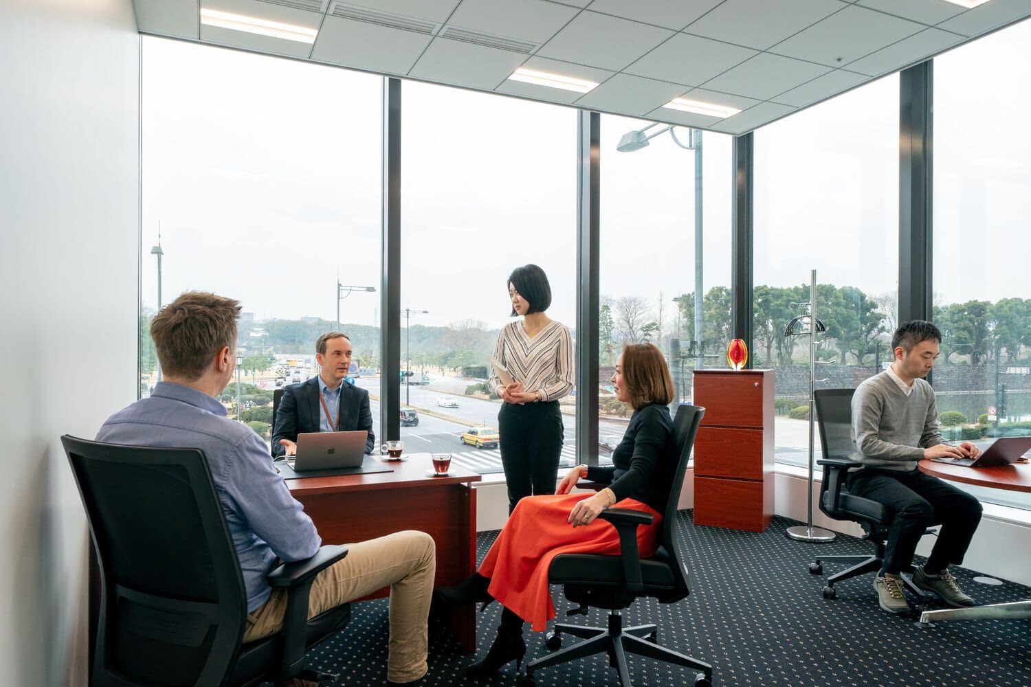 Coworking Philippine Stock Exchange Tower BGC - FLYDESK certified workspace