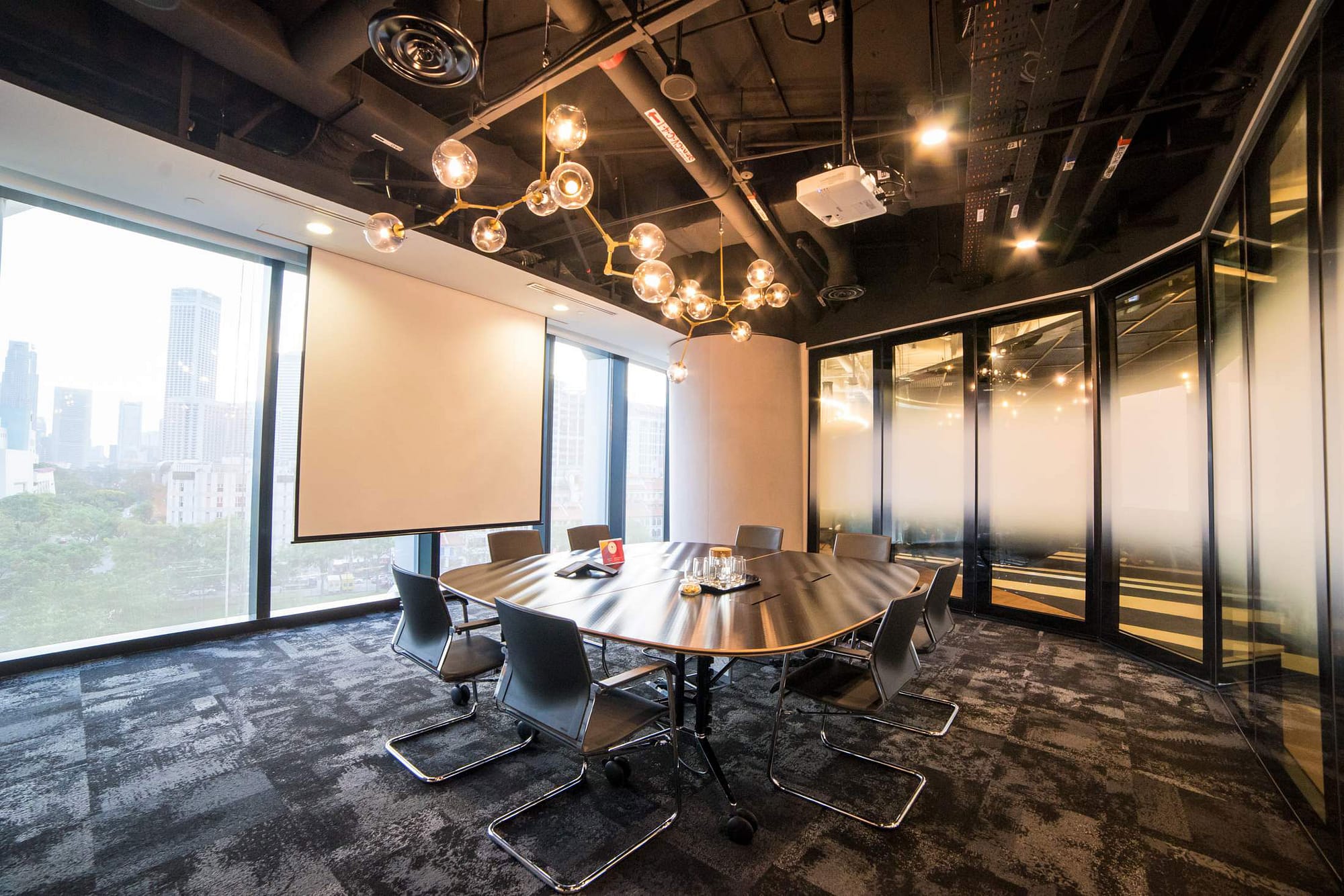 Coworking Duo Towers - FLYDESK certified workspace