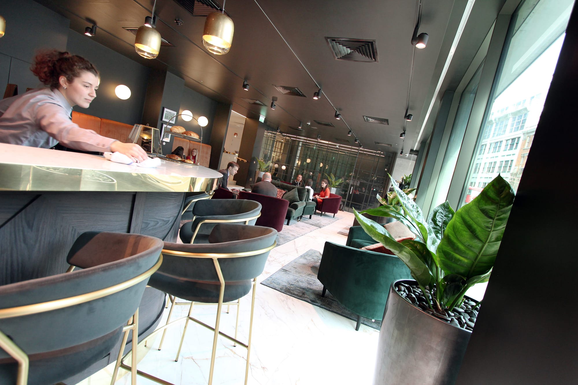 Coworking Aldgate - FLYDESK certified workspace