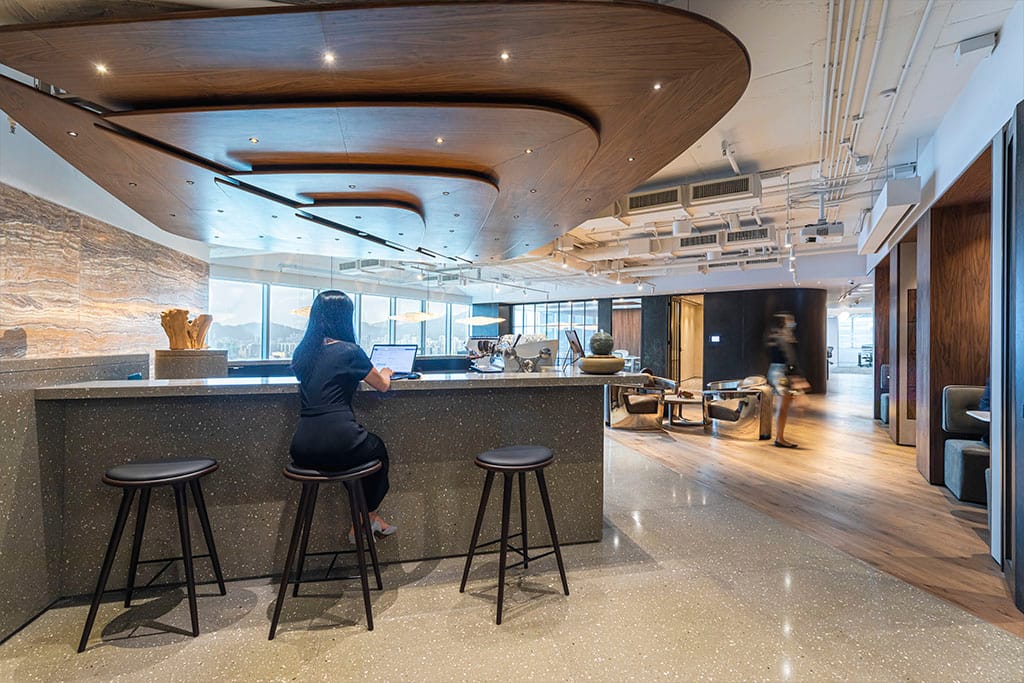 Coworking PCCW Tower - FLYDESK certified workspace