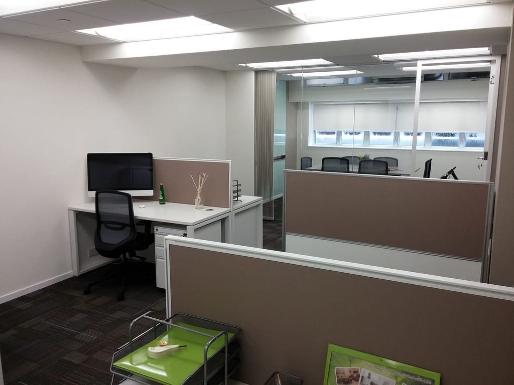 Office Wing Lok St - FLYDESK certified workspace