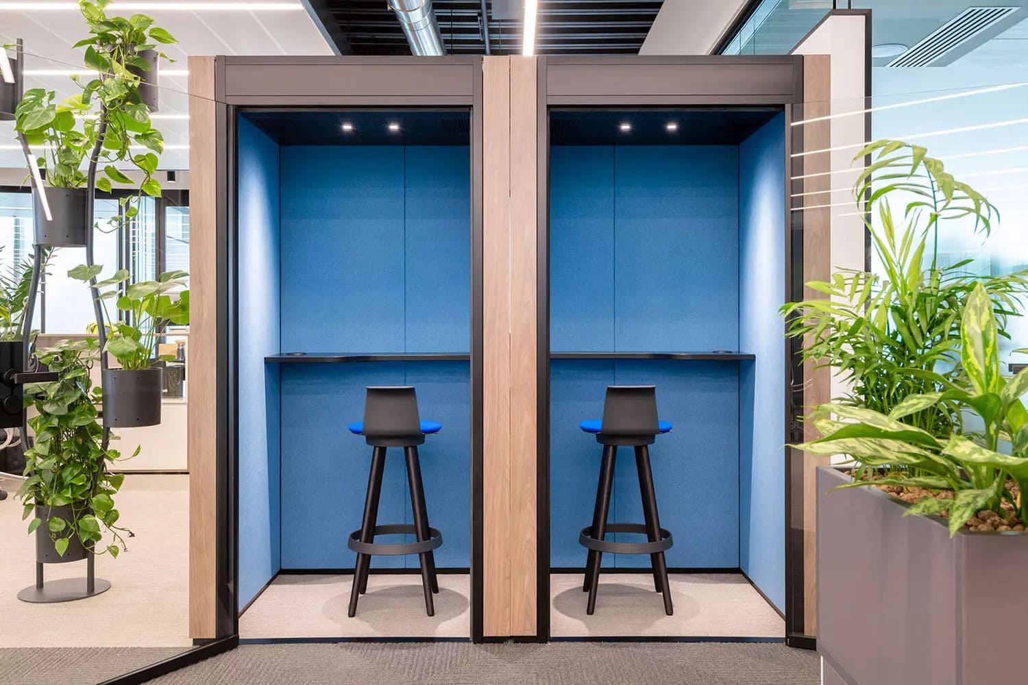 Phone Booths in Hybrid Work: Blending History with Modern Productivity — FLYDESK