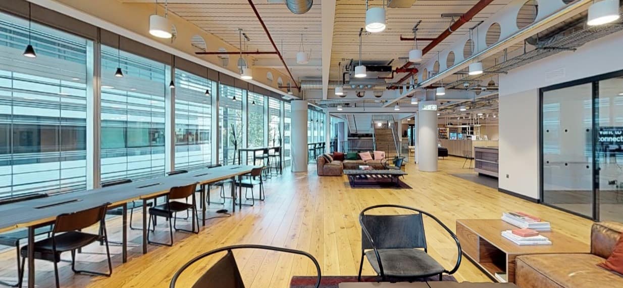 Coworking 12 Hammersmith Grove - FLYDESK certified workspace