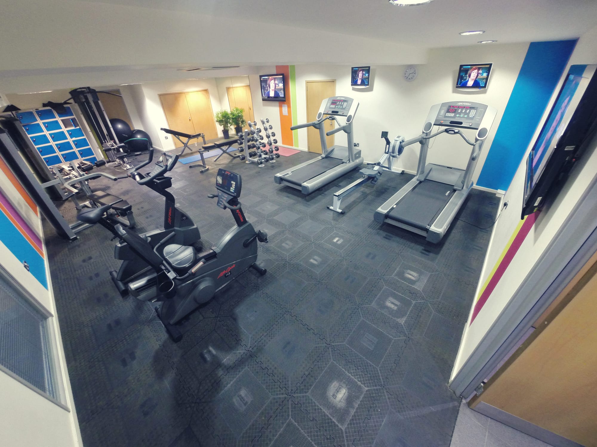 Coworking Aldgate - FLYDESK certified workspace