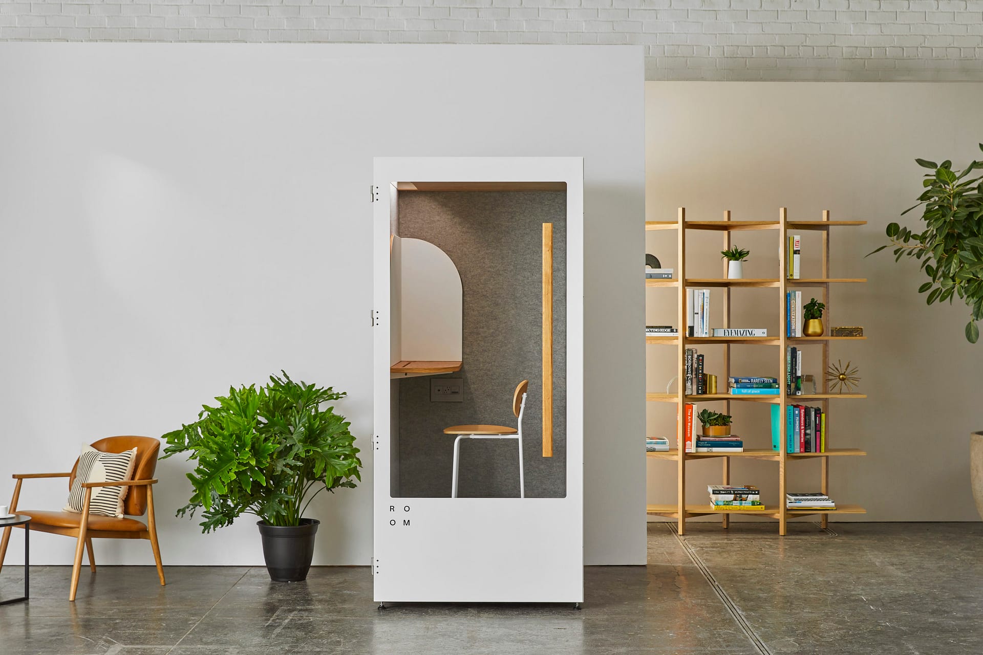 Best phone booths & meeting pods for your flex office — FLYDESK