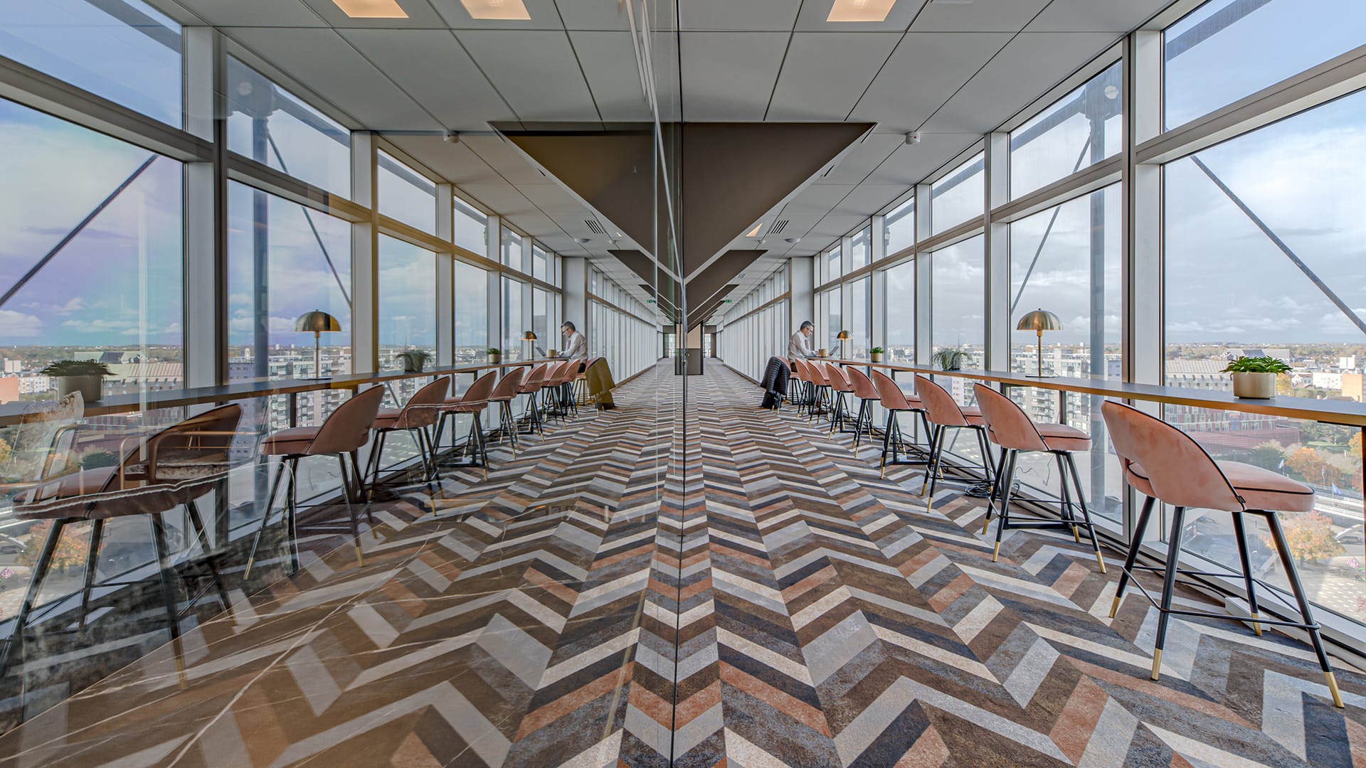 Coworking Parvis Rotterdam - FLYDESK certified workspace