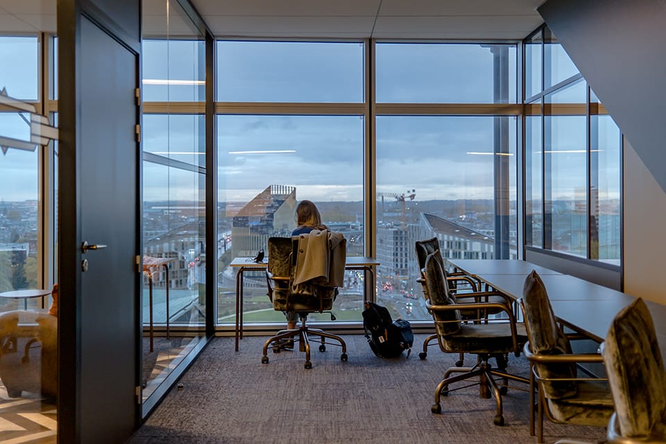 Coworking Parvis Rotterdam - FLYDESK certified workspace